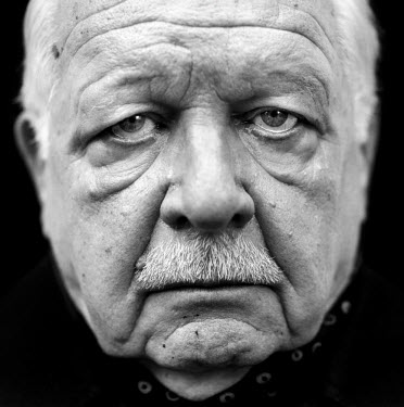 Panos Pictures - Stories - The never-ending war