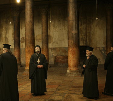 Panos Pictures - Stories - A Life of Devotion