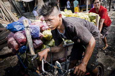 Panos Pictures - Stories - Charcoal Children