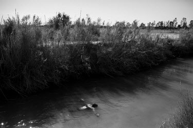Panos Pictures - Slab City